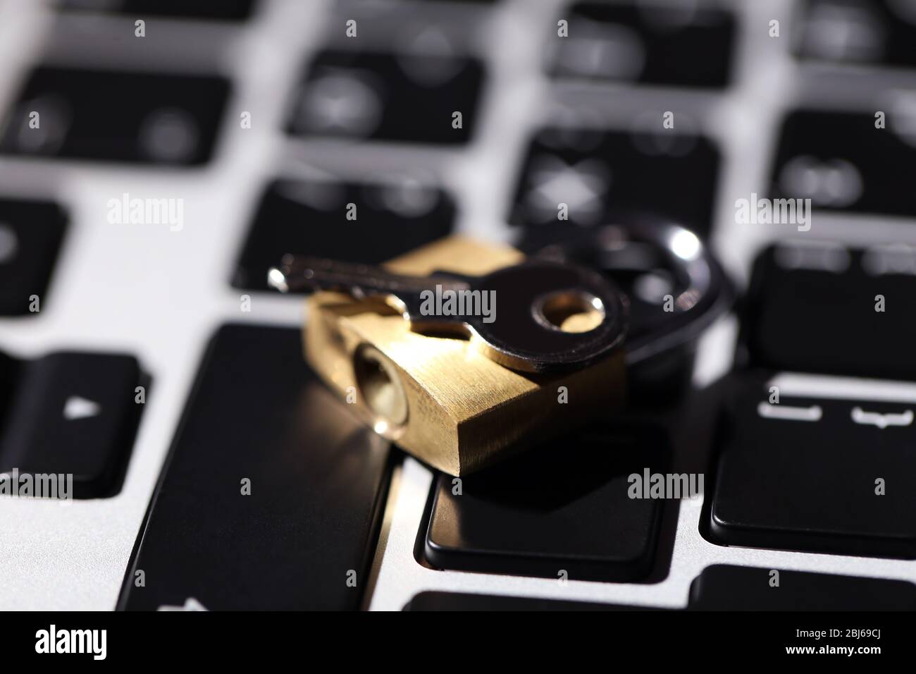 Cyber safety concept - lock on computer keyboard Stock Photo - Alamy