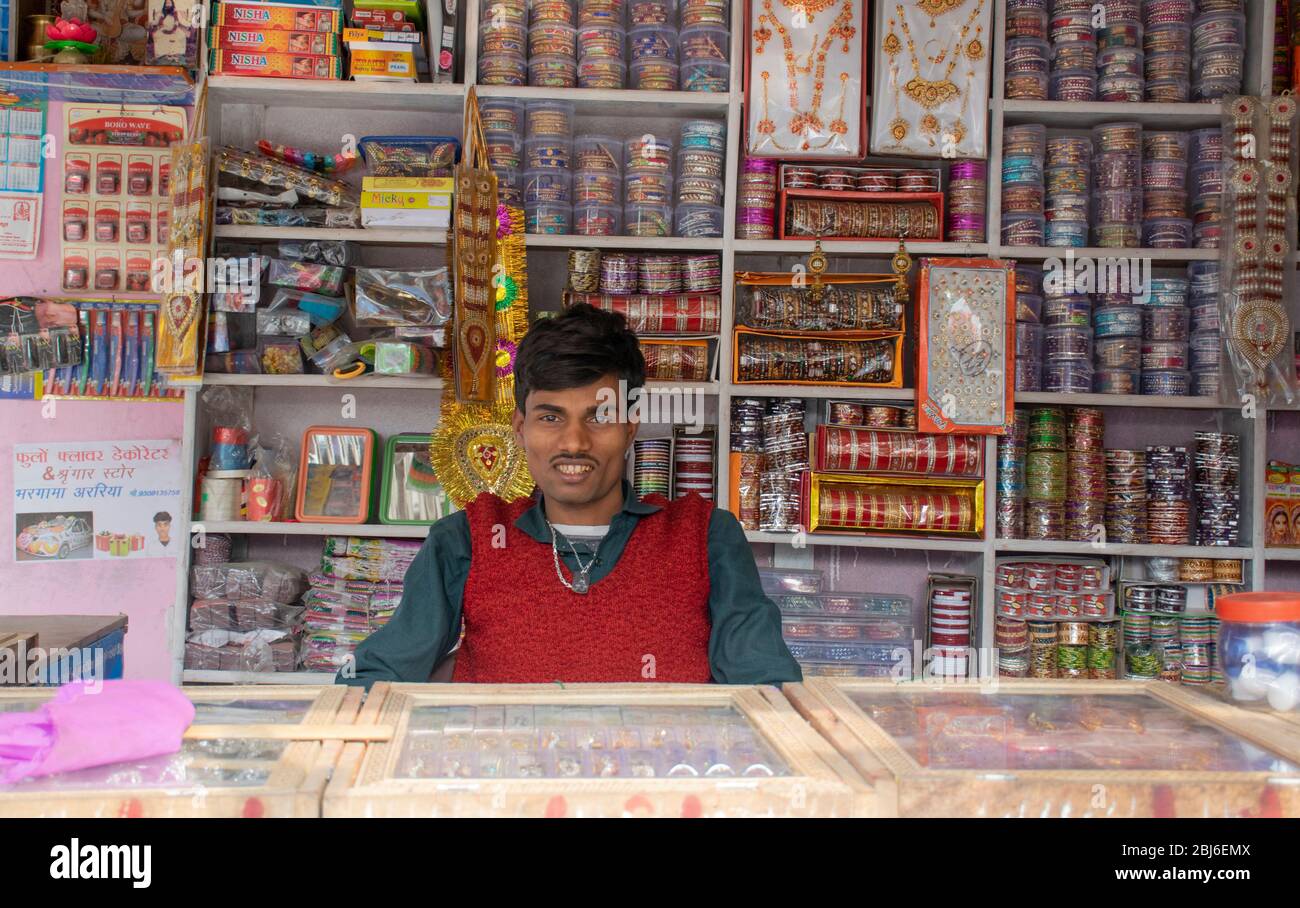 Indian shopkeeper casual clothing hi-res stock photography and images ...