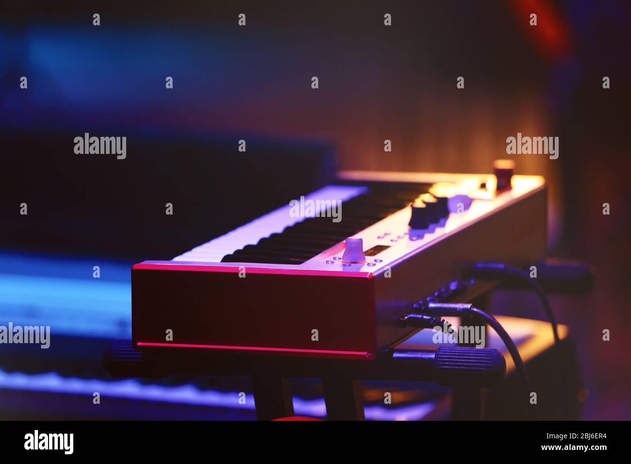 Synthesizer at the stage Stock Photo - Alamy