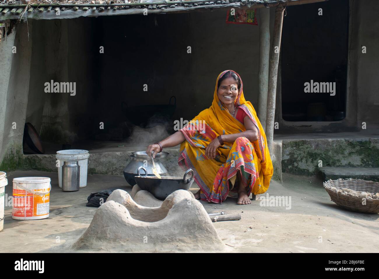 Indian rural woman cooking food hi-res stock photography and images - Alamy