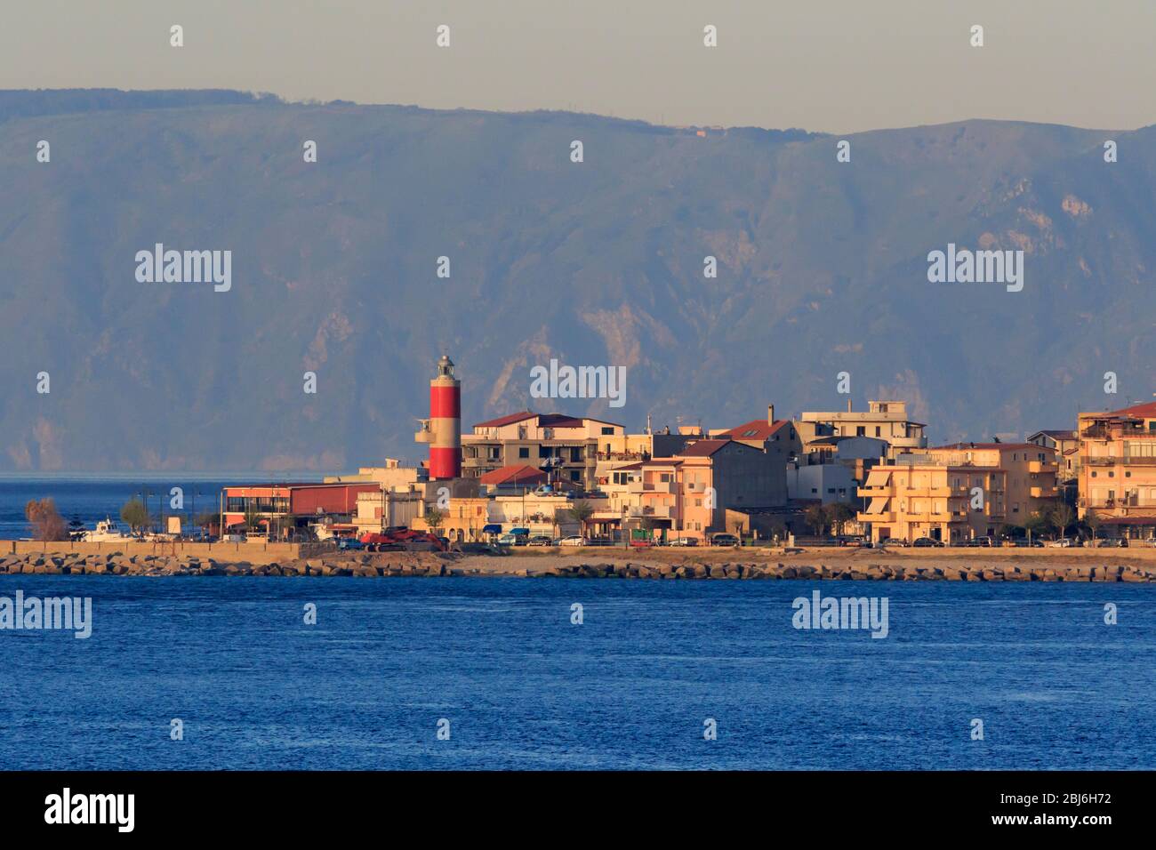 Punta Pezz Lighthouse, Villa San Giovanni, Calabria, Italy, Europe ...