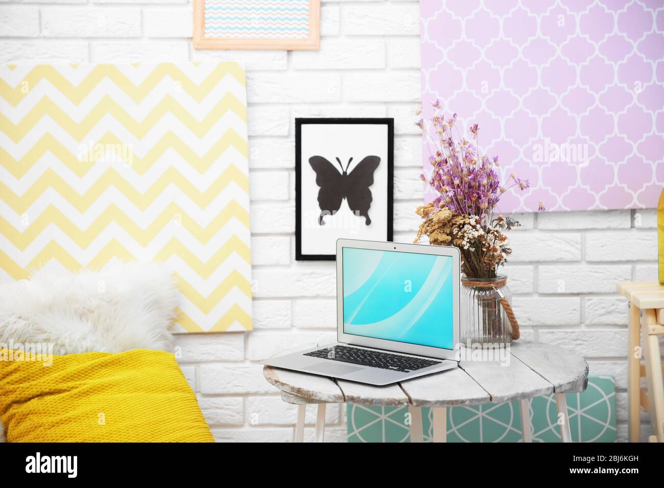 Modern room interior with table and chair Stock Photo - Alamy