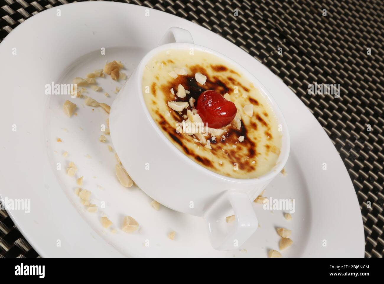 Um ali hi-res stock photography and images - Alamy
