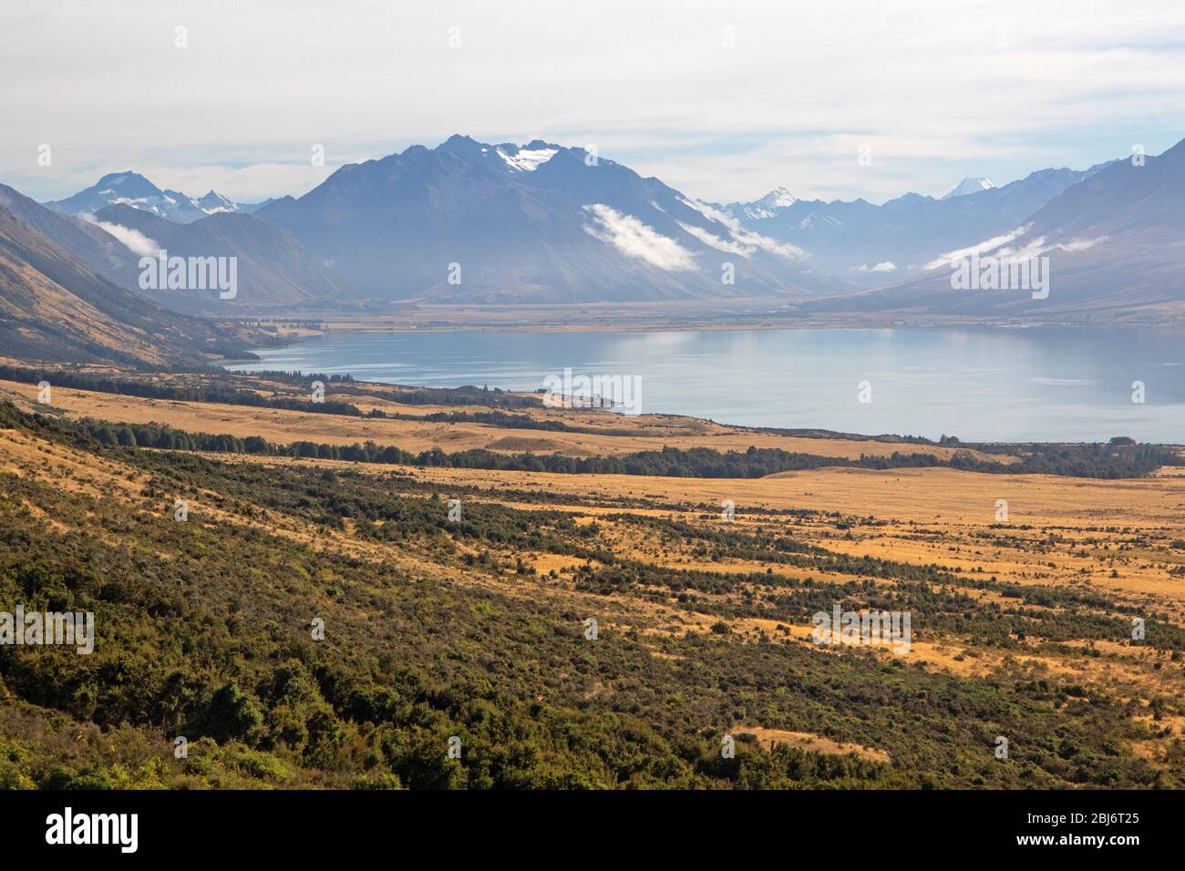 Lake ohau hi-res stock photography and images - Alamy