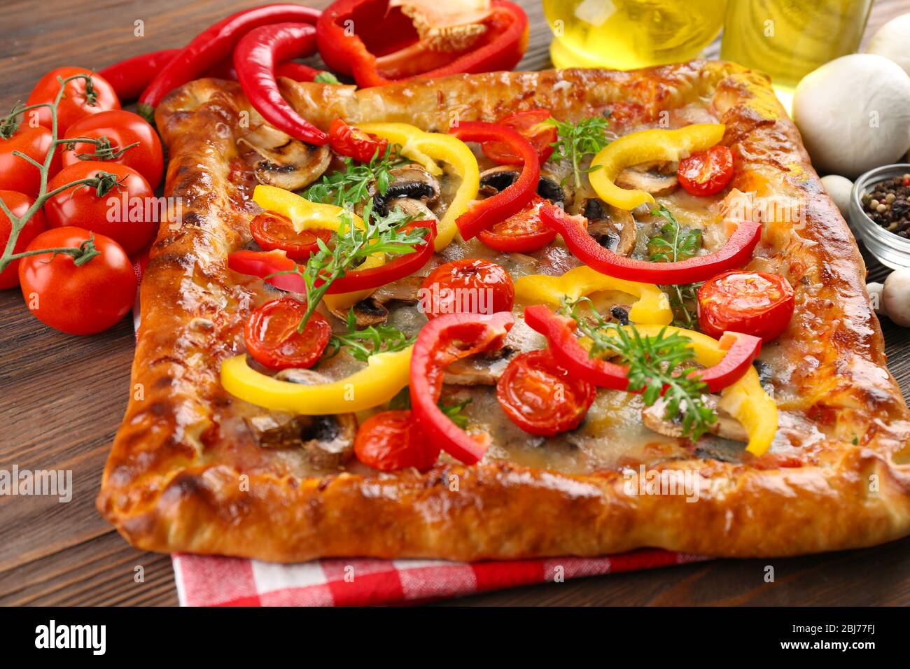 Freshly homemade pizza closeup Stock Photo - Alamy