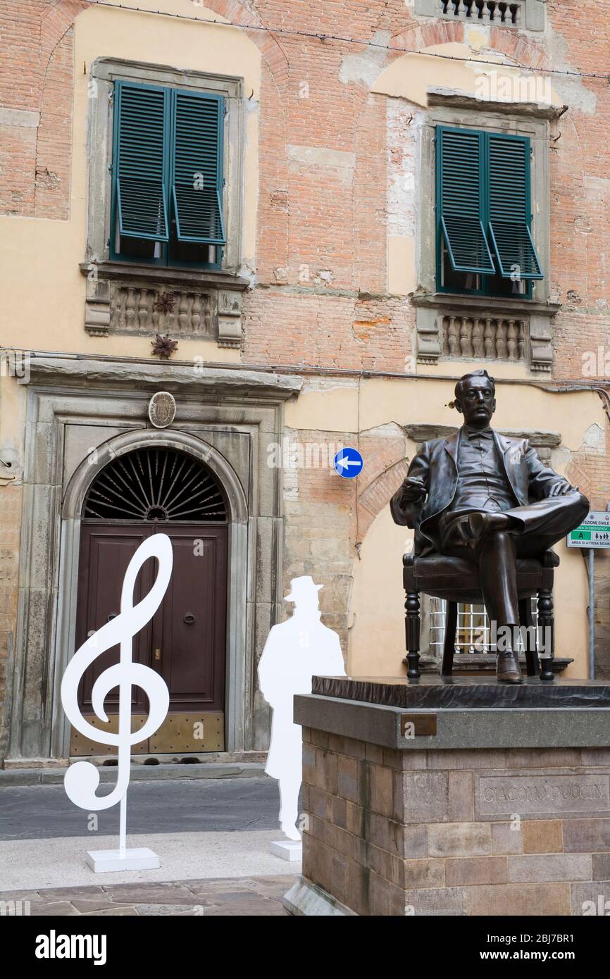 Lucca italy puccini hi-res stock photography and images - Alamy