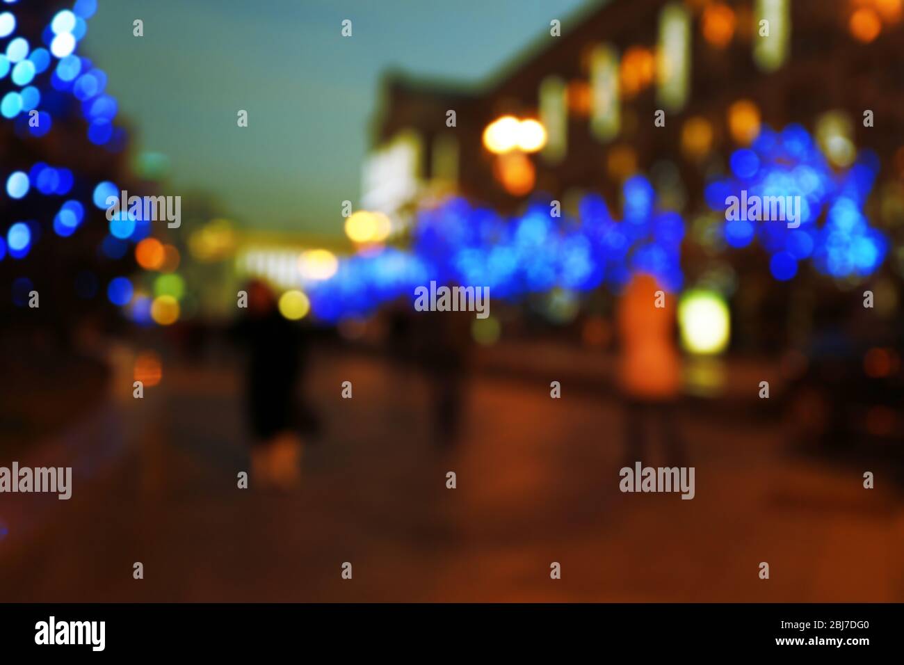 Image of blurred evening street background Stock Photo - Alamy