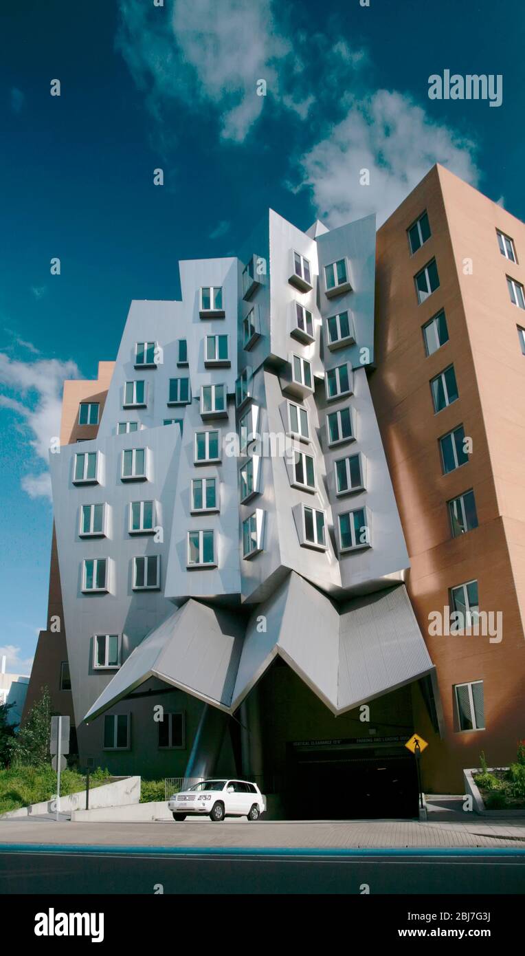 The Ray And Maria Stata Center High Resolution Stock Photography and ...