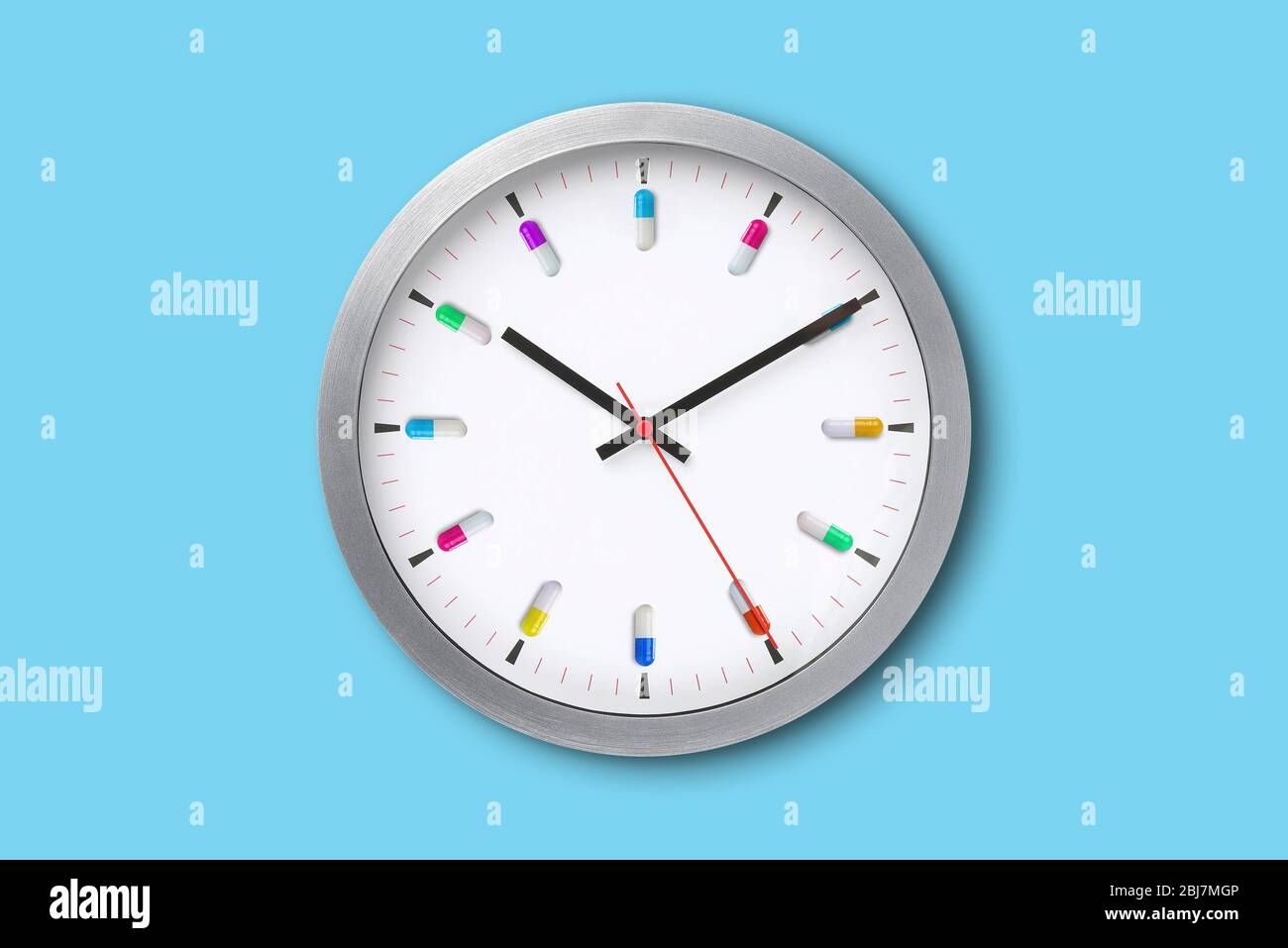 Hospital wall clock hi-res stock photography and images - Alamy