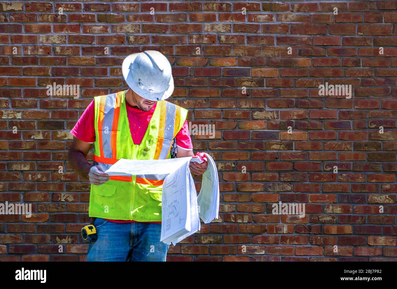 Build blueprints hi-res stock photography and images - Alamy