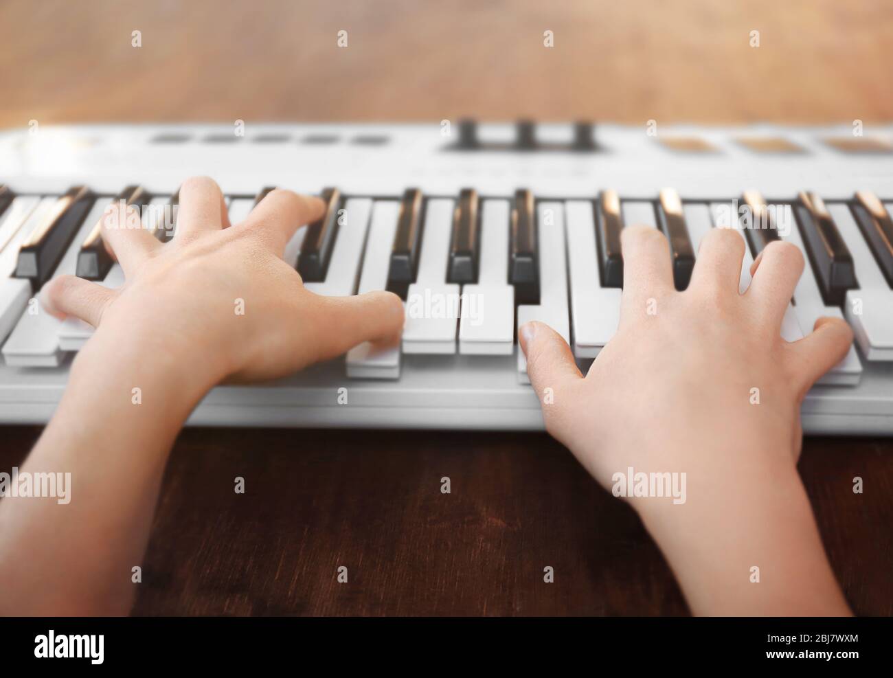 Man playing on synthesizer hi-res stock photography and images - Alamy