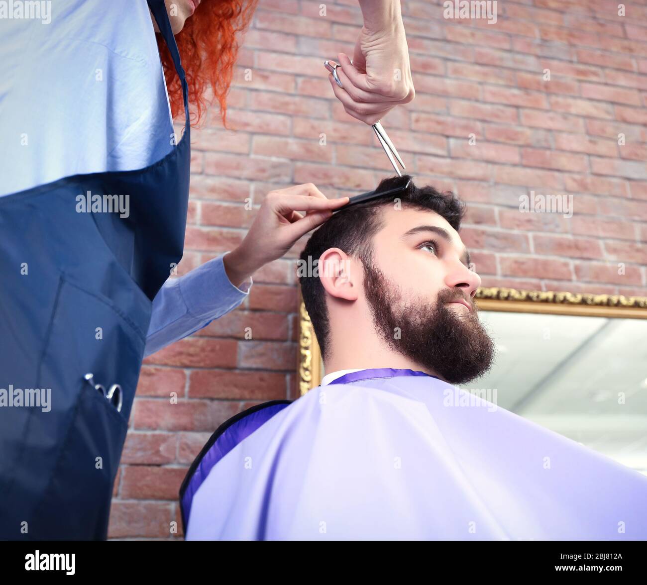 Hands barber woman working hi-res stock photography and images - Alamy