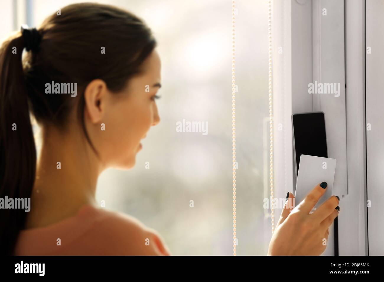 Young black women panel hi-res stock photography and images - Alamy