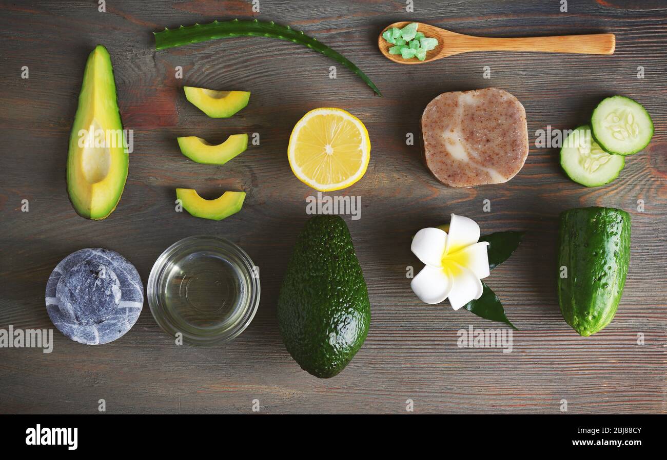 Products for a relaxing avocado spa treatment, top view Stock Photo - Alamy