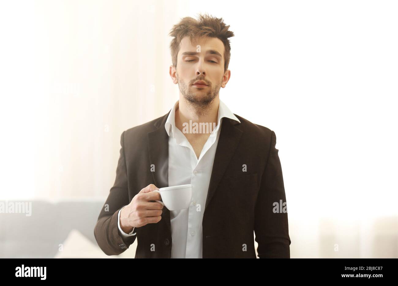 Sleepy guy hi-res stock photography and images - Alamy