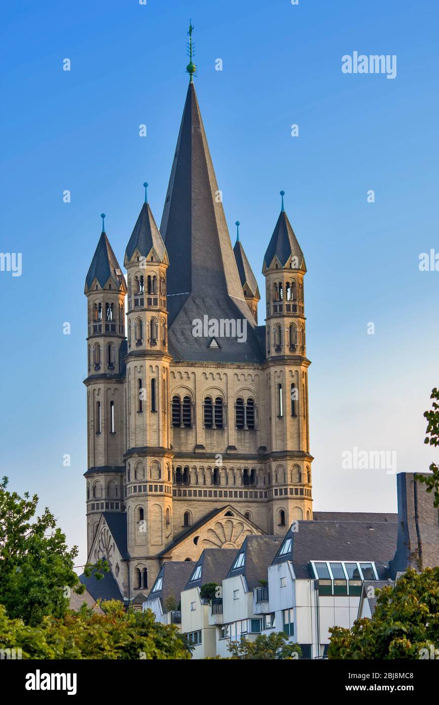 Cologne old town with catholic church great st martin hi-res stock ...