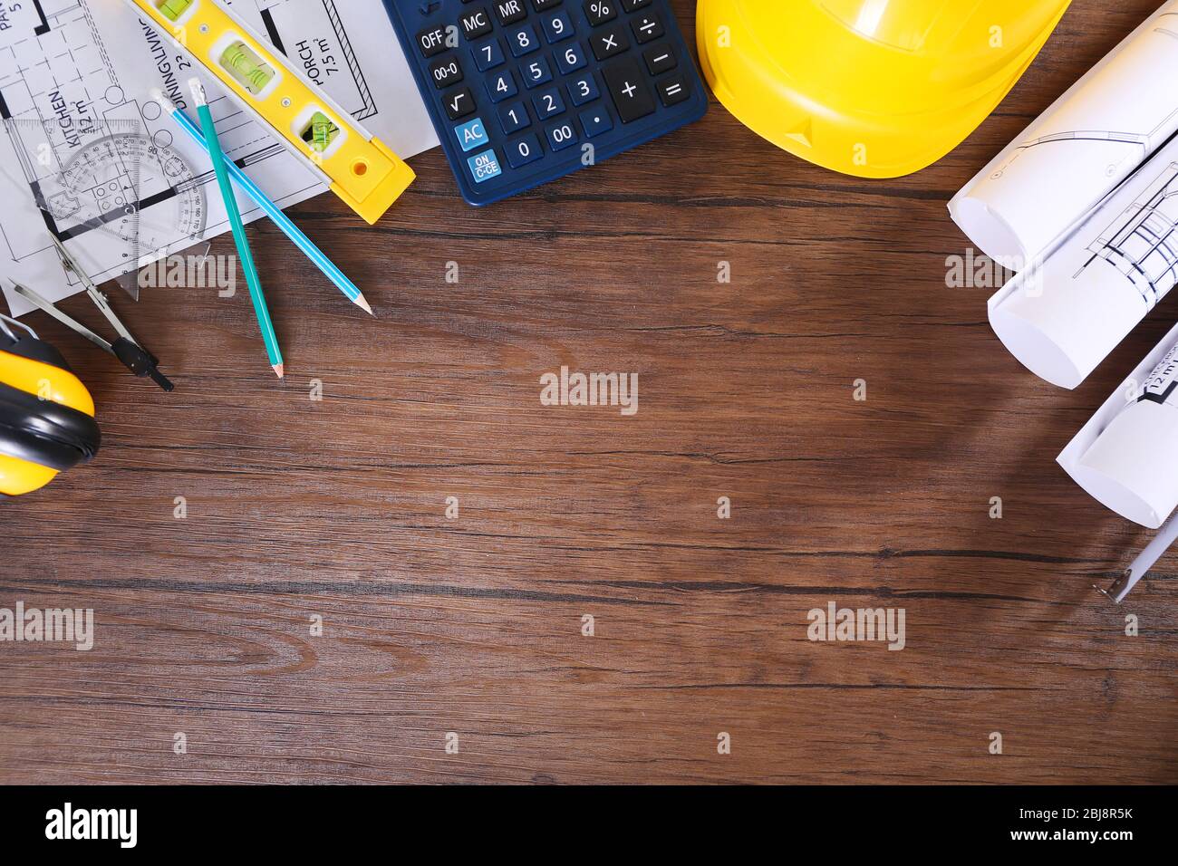 Blueprints hard hat table hi-res stock photography and images - Alamy