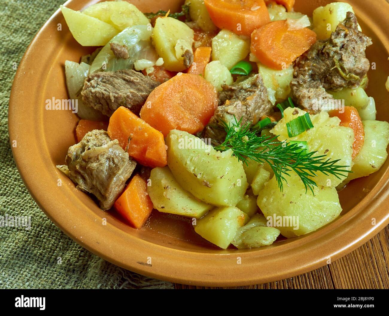 Estofado de res con papas , beef stew with vegetables Puerto rico Stock ...