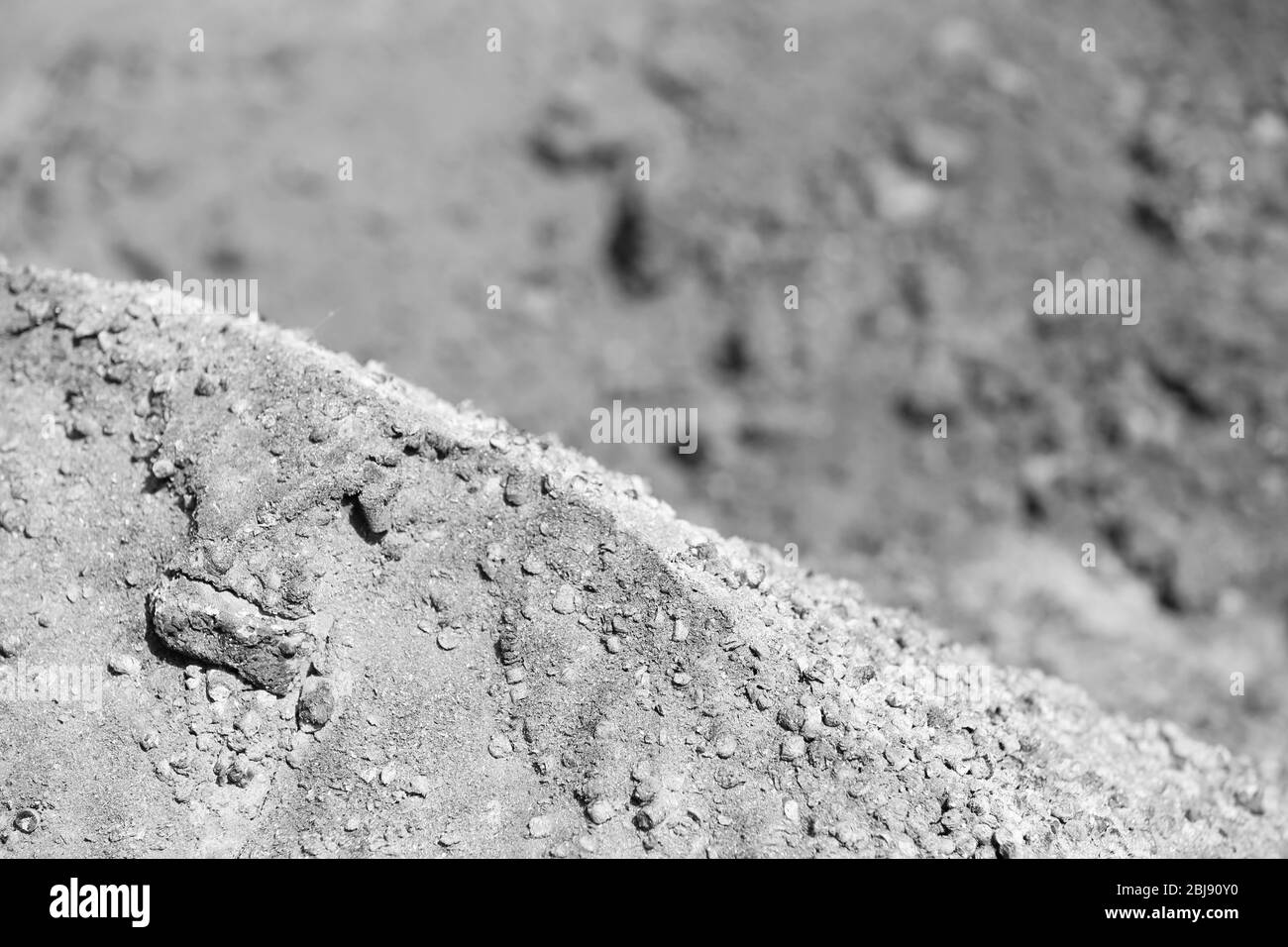 Cement tubs hi-res stock photography and images - Alamy