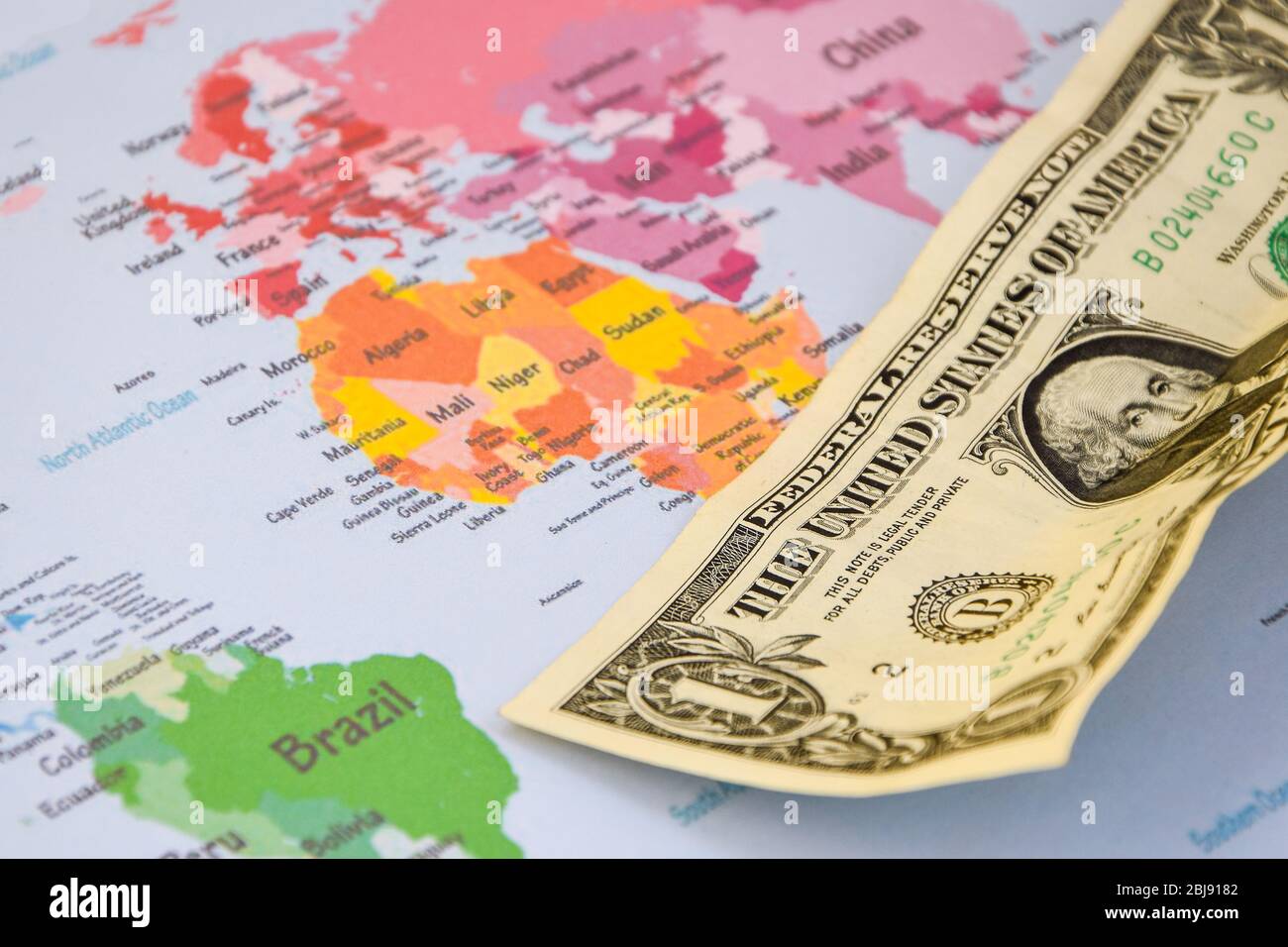 Banknotes world map hi-res stock photography and images - Alamy