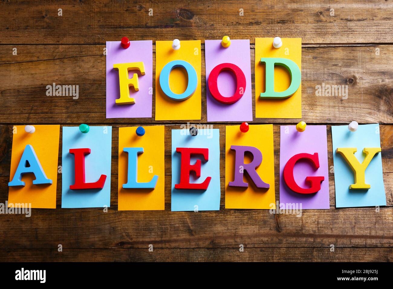 Food allergy warning sign hi-res stock photography and images - Alamy
