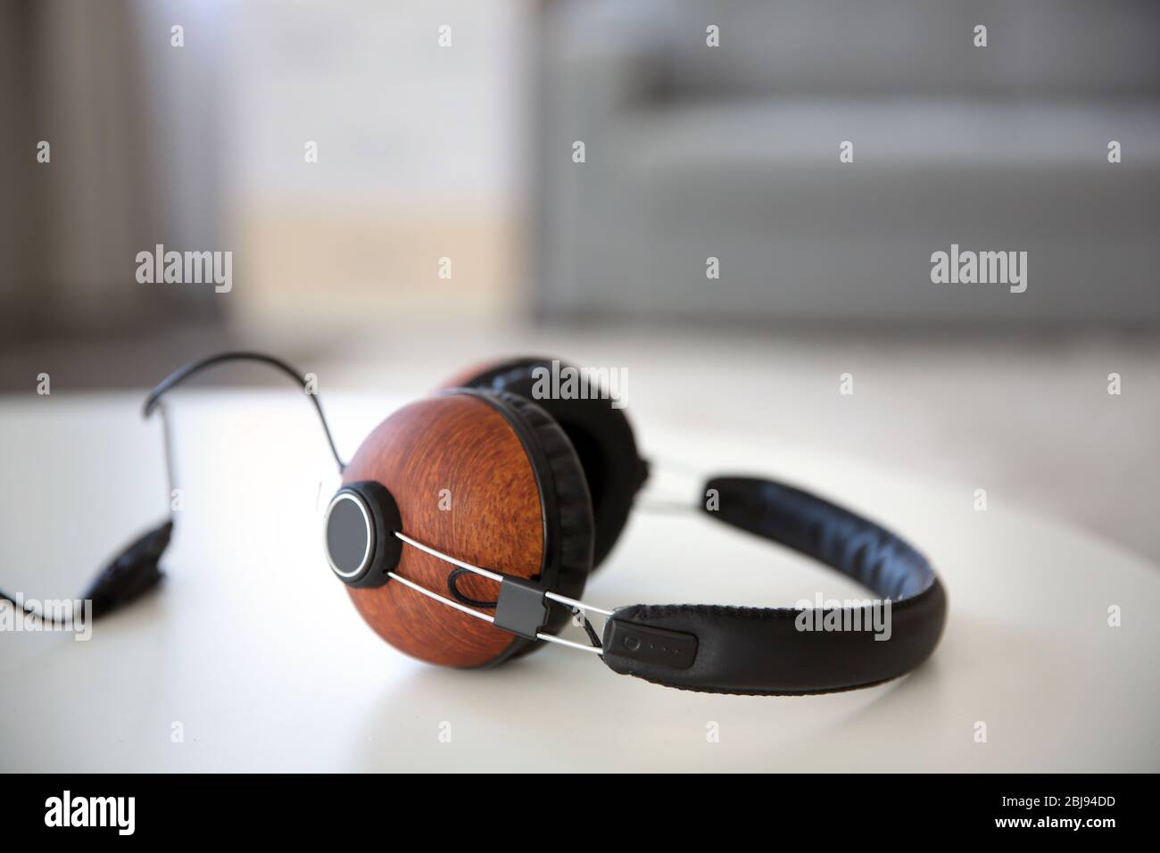 Stylish headphones hi-res stock photography and images - Alamy