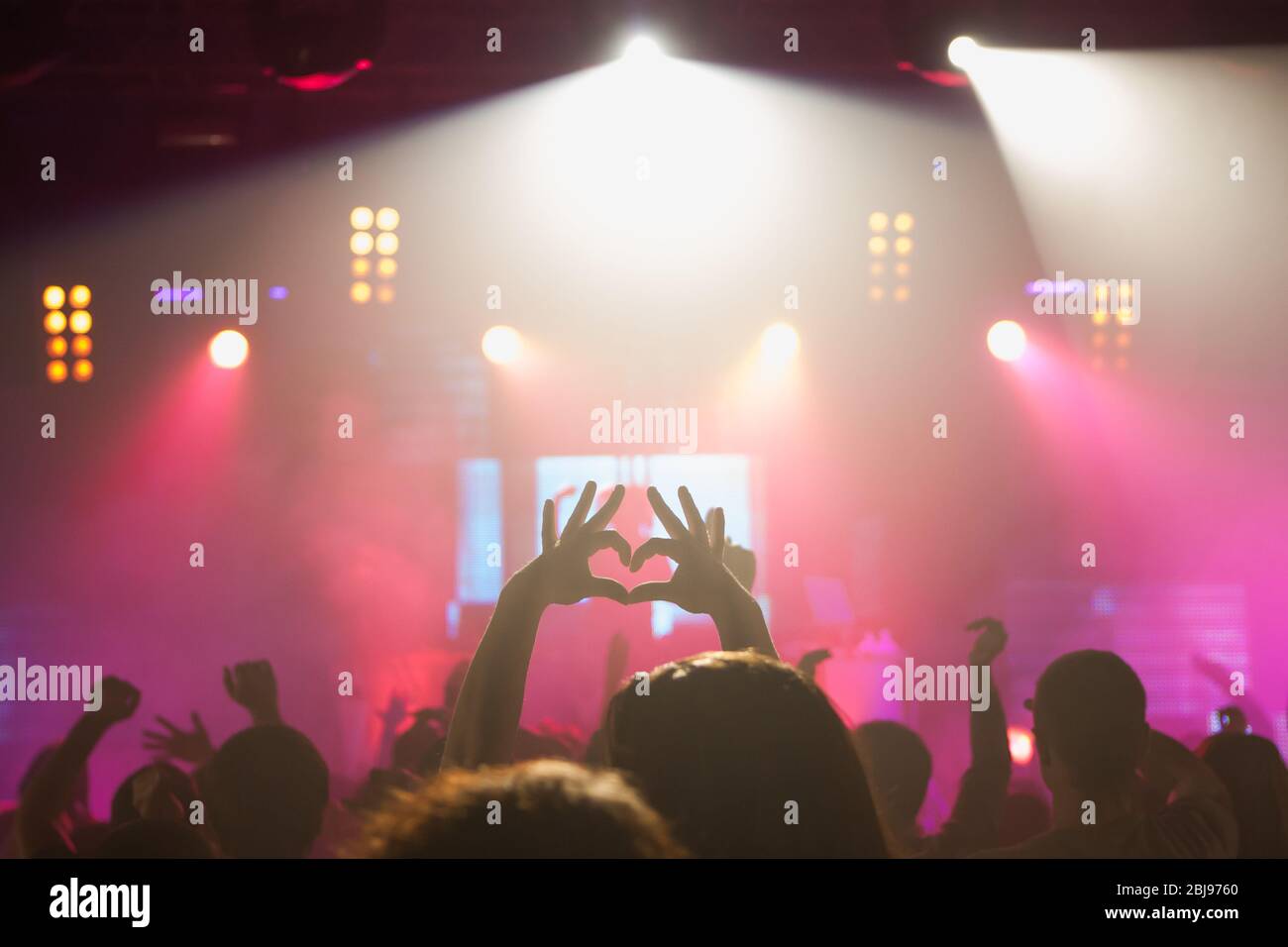 Rock star fans hi-res stock photography and images - Alamy
