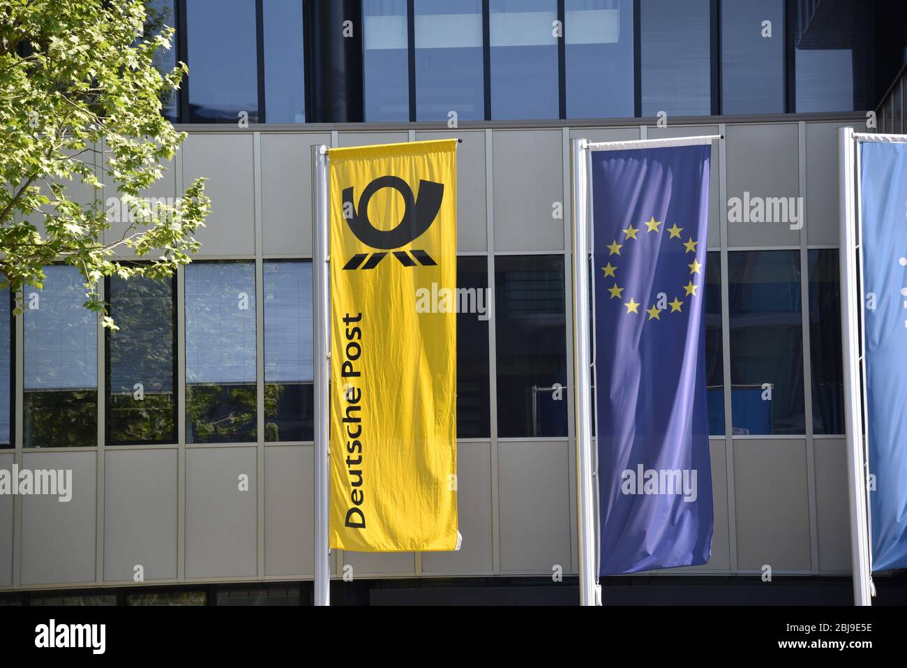 Dhl flag hi-res stock photography and images - Alamy