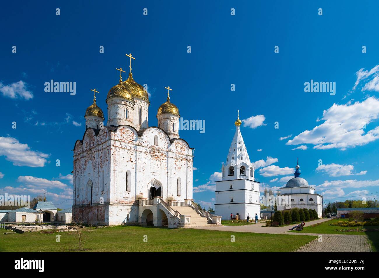 Medieval russian architecture hi-res stock photography and images - Alamy