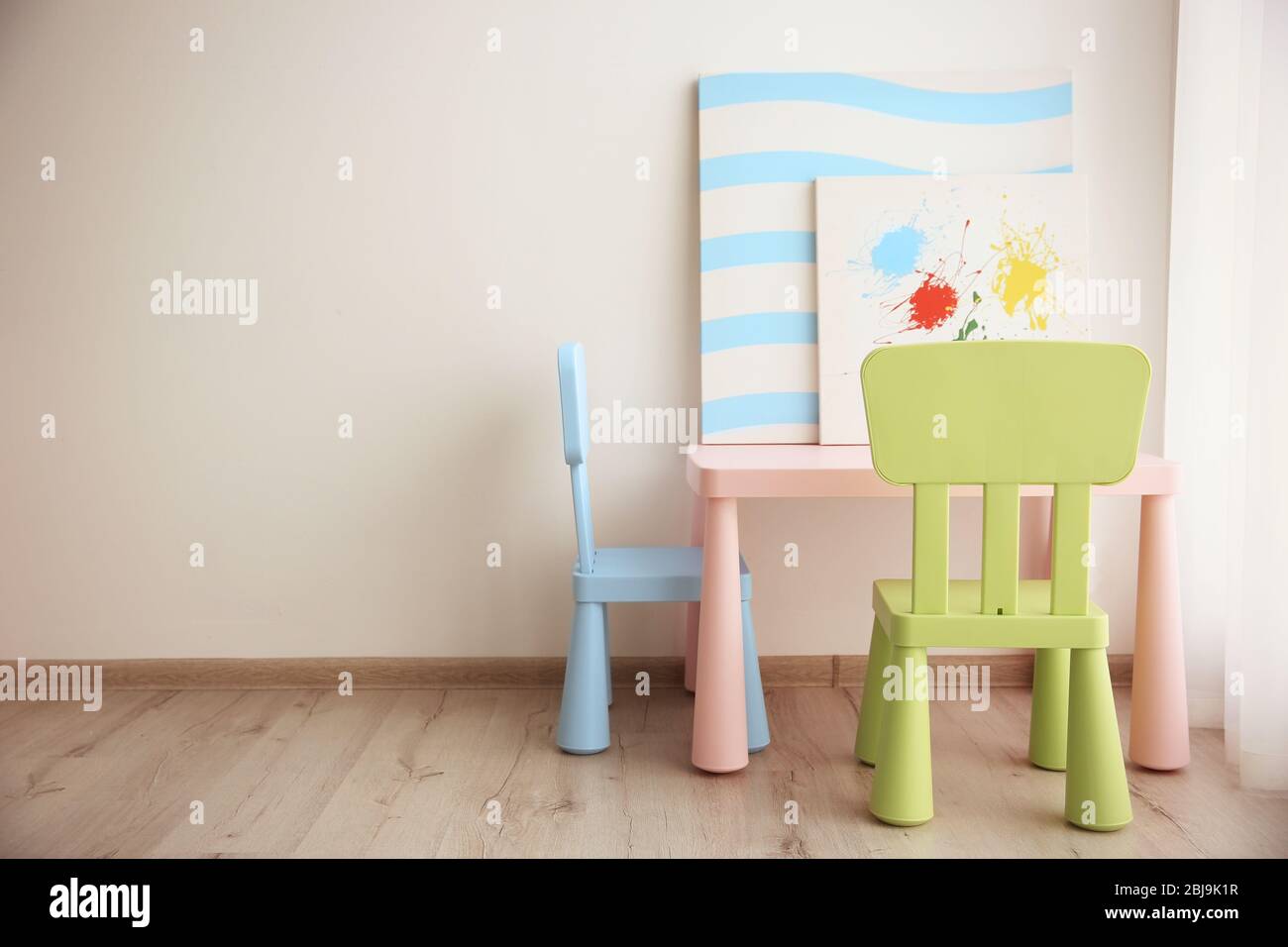 Interior of playing room Stock Photo - Alamy