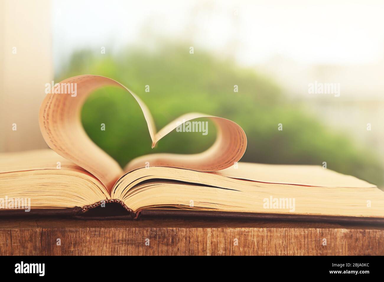 Heart shape music notes Stock Photo - Alamy