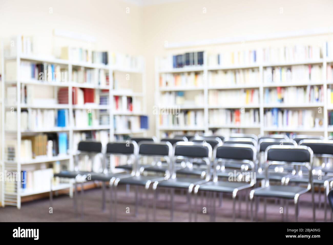 Modern library table chairs hi-res stock photography and images - Alamy