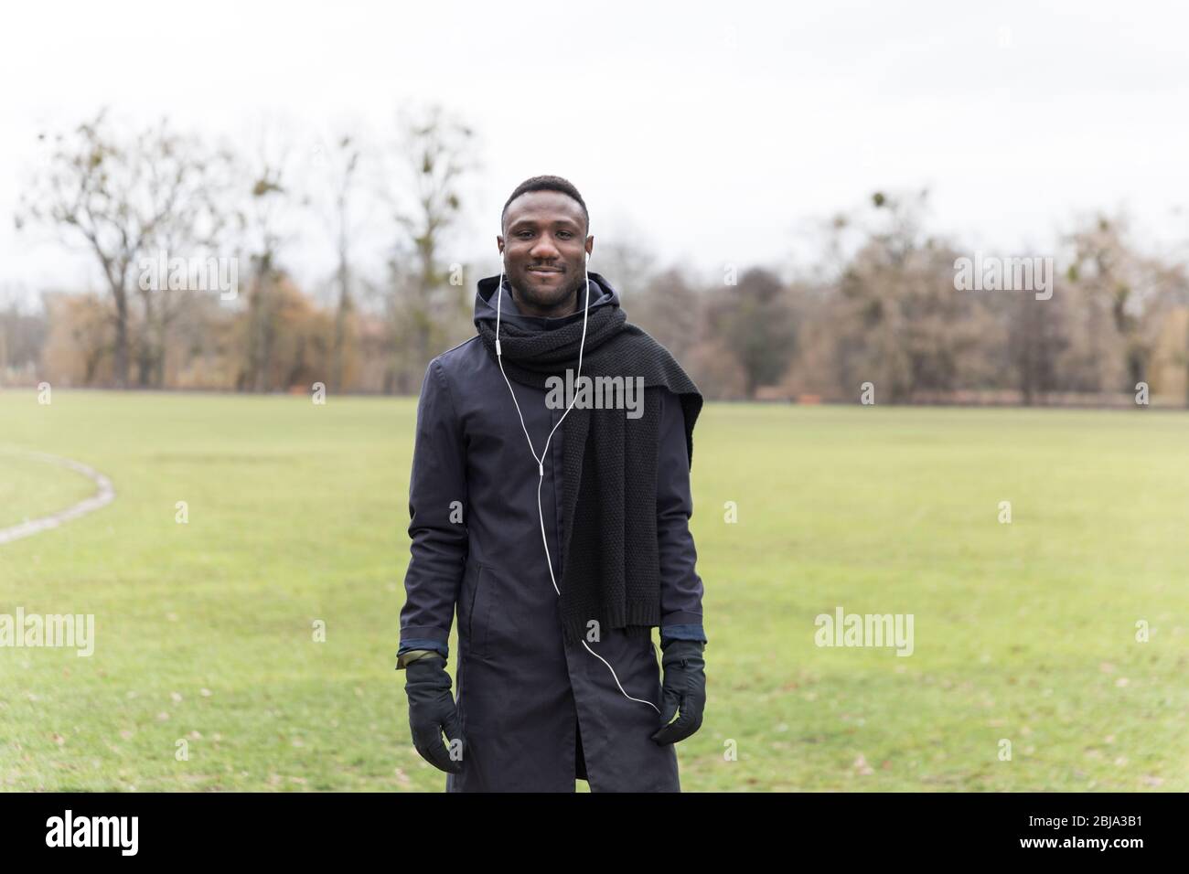 African model hi-res stock photography and images - Alamy