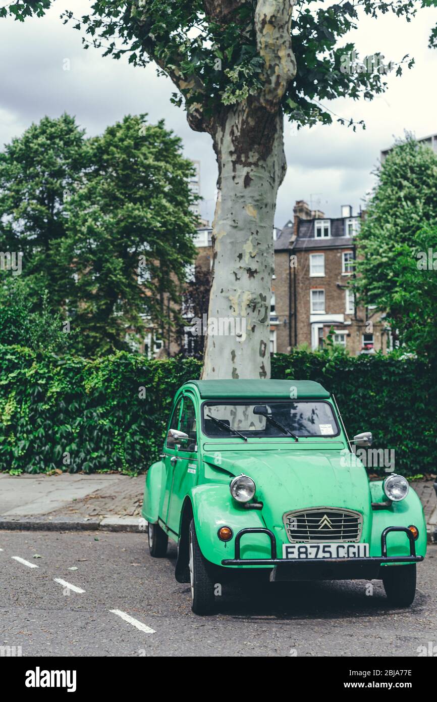 London/UK-30/7/18:green Citroën 2CV Spécial parked on a street in ...