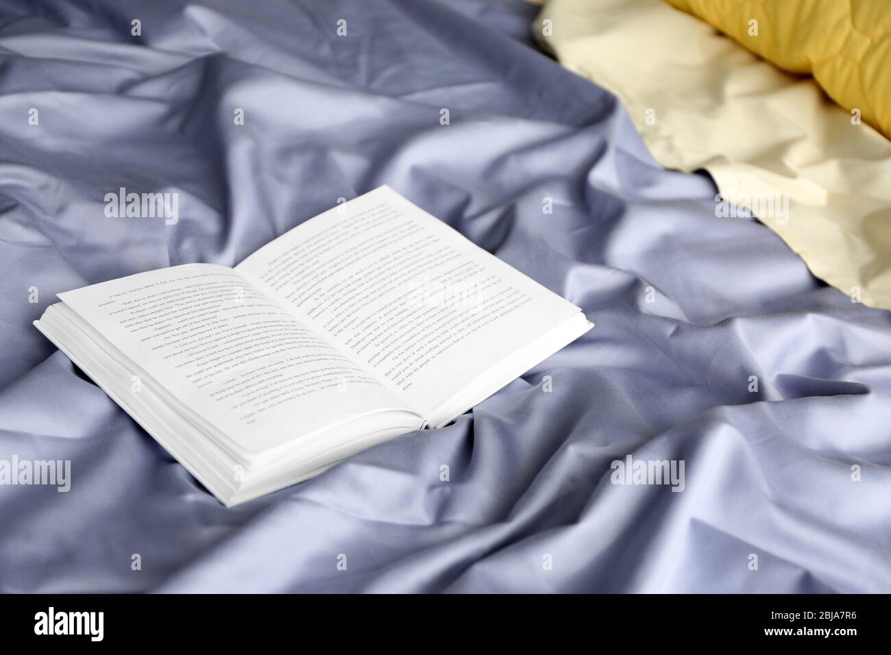 Crumpled bedclothes hi-res stock photography and images - Alamy