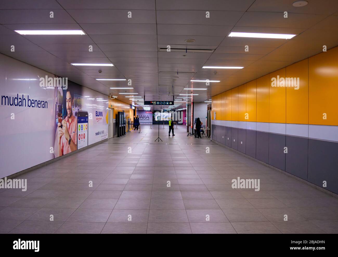 Mrt station hi-res stock photography and images - Alamy