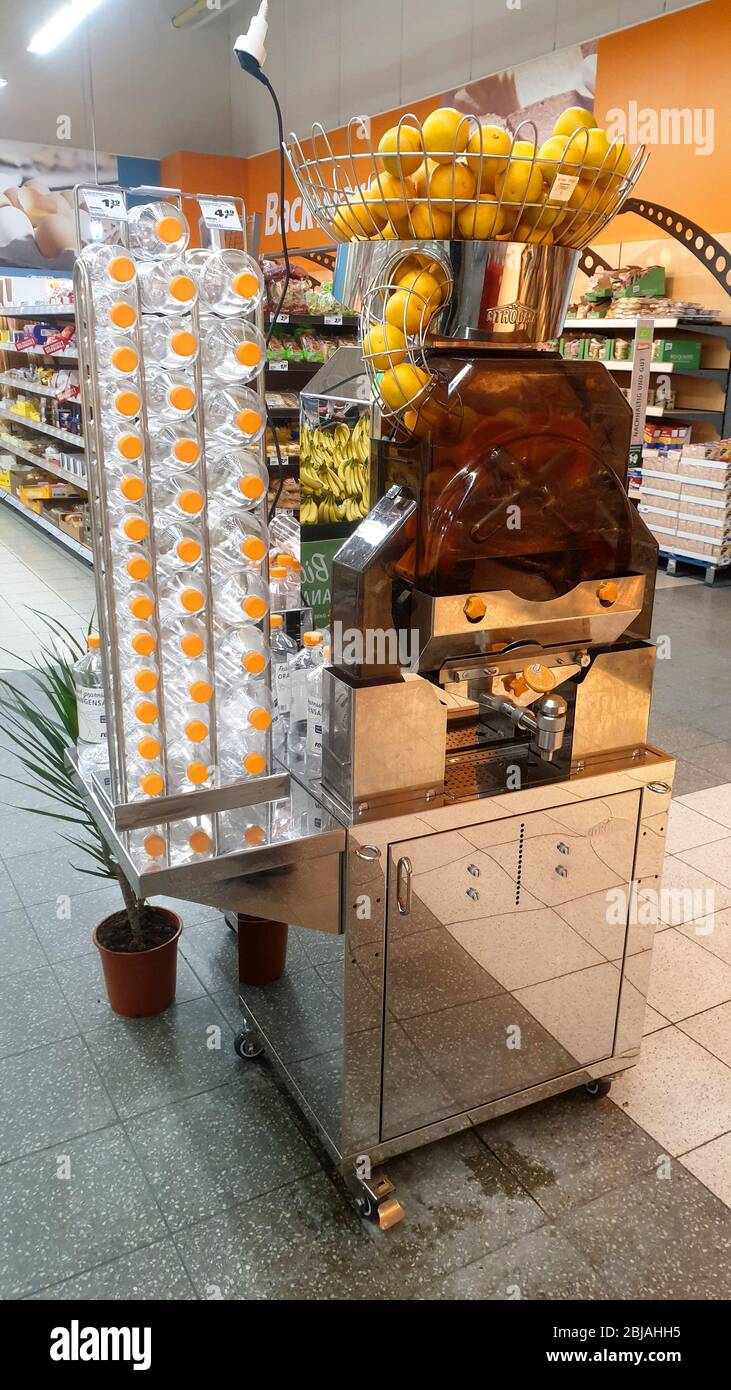 orange press in a supermarket, Germany Stock Photo - Alamy