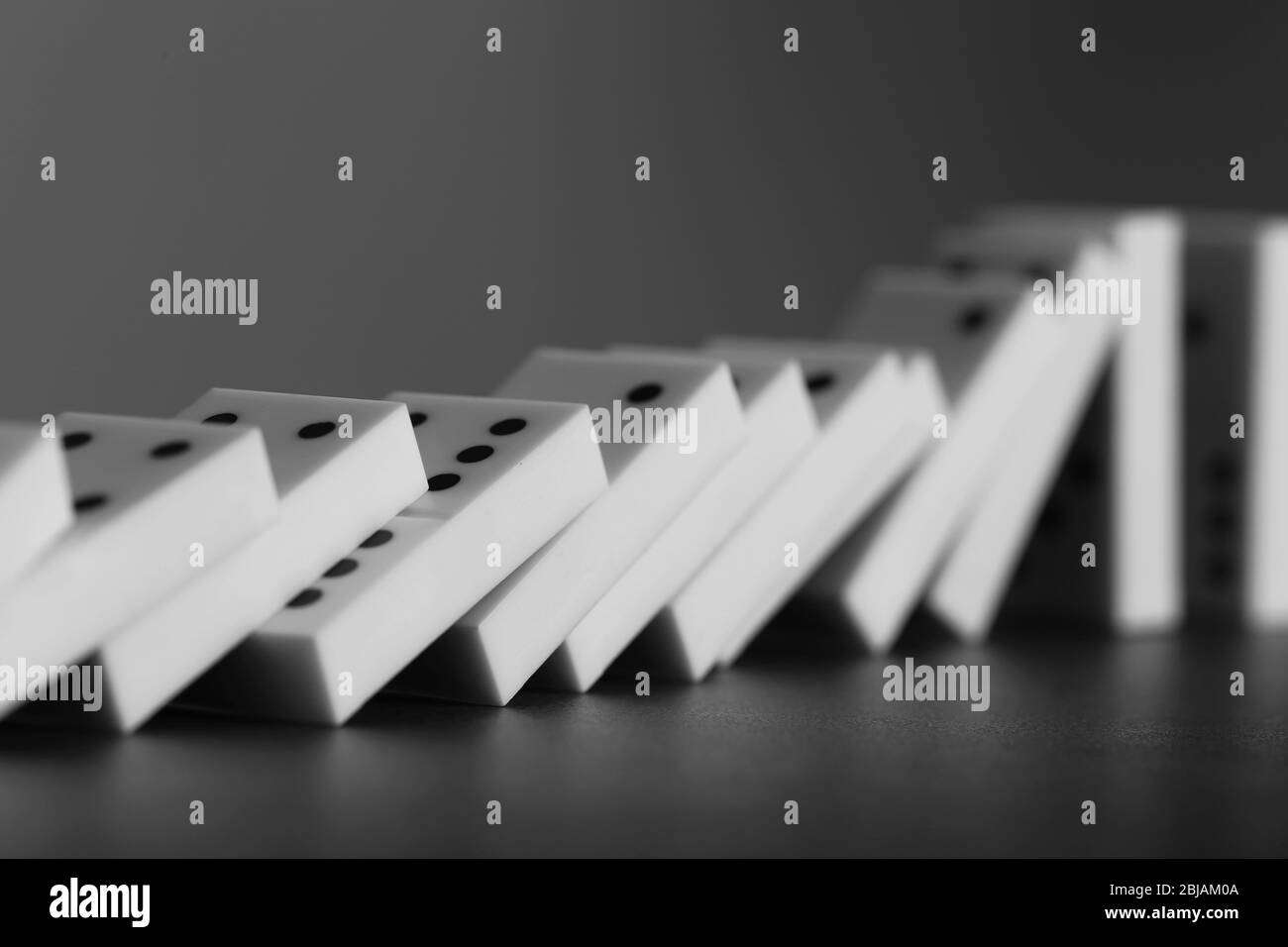 Dominoes standing falling hi-res stock photography and images - Alamy