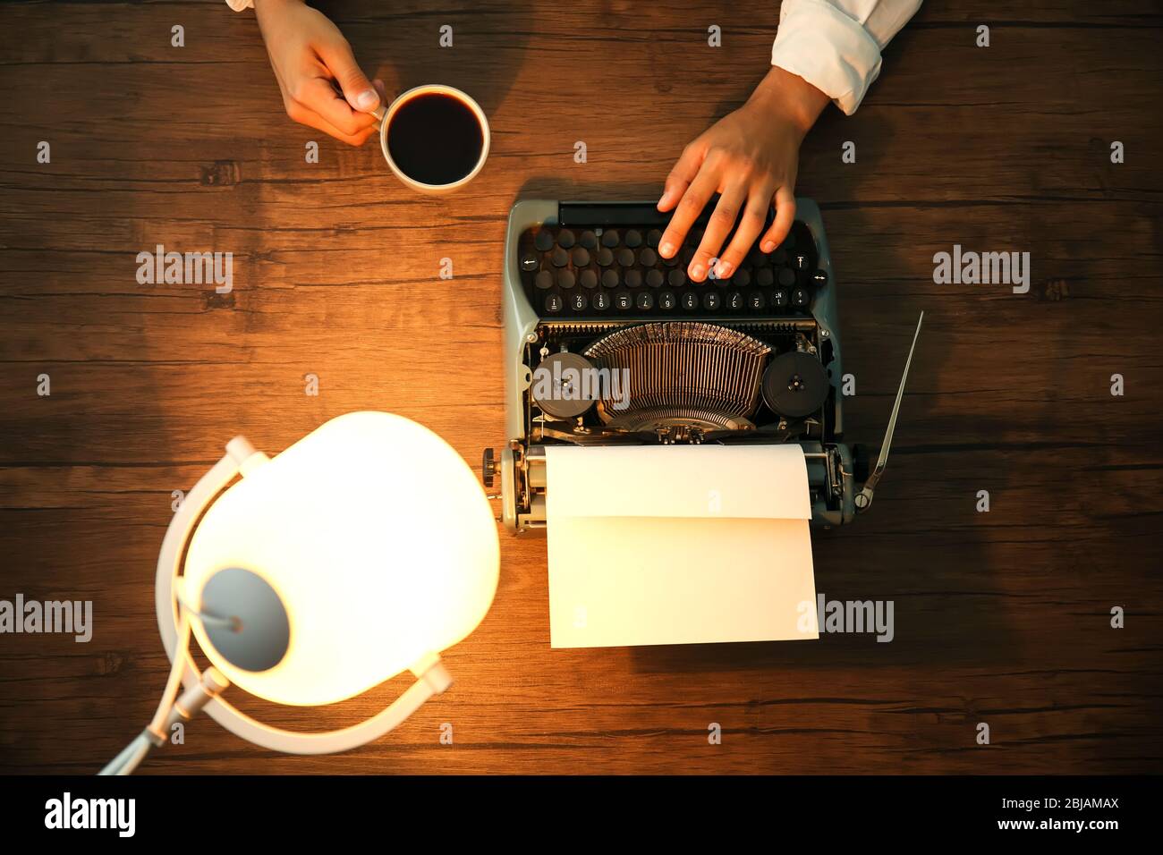 Vintage reporter working late night hi-res stock photography and images ...