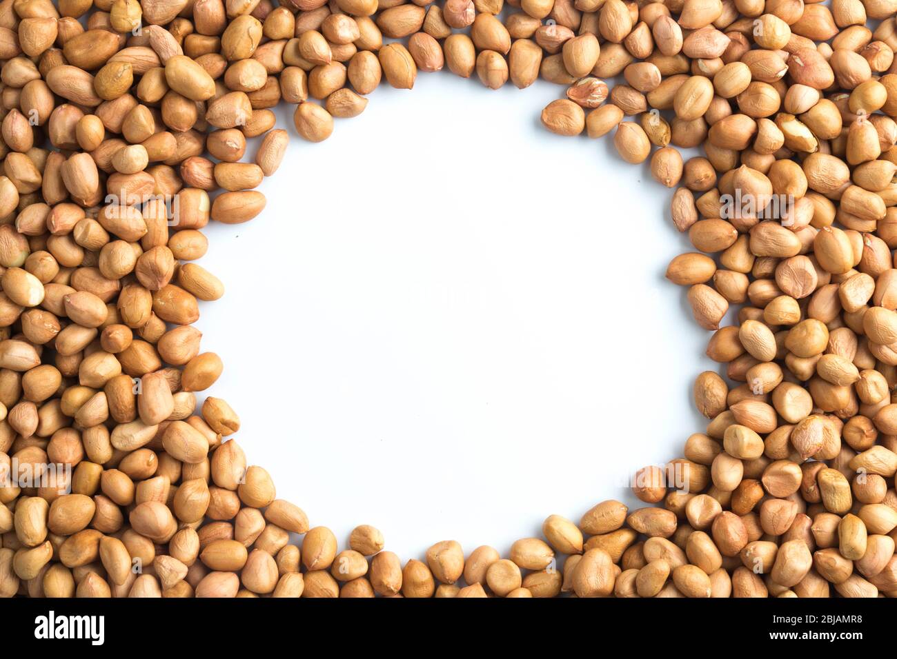 peanuts beans circle on the white background Stock Photo - Alamy