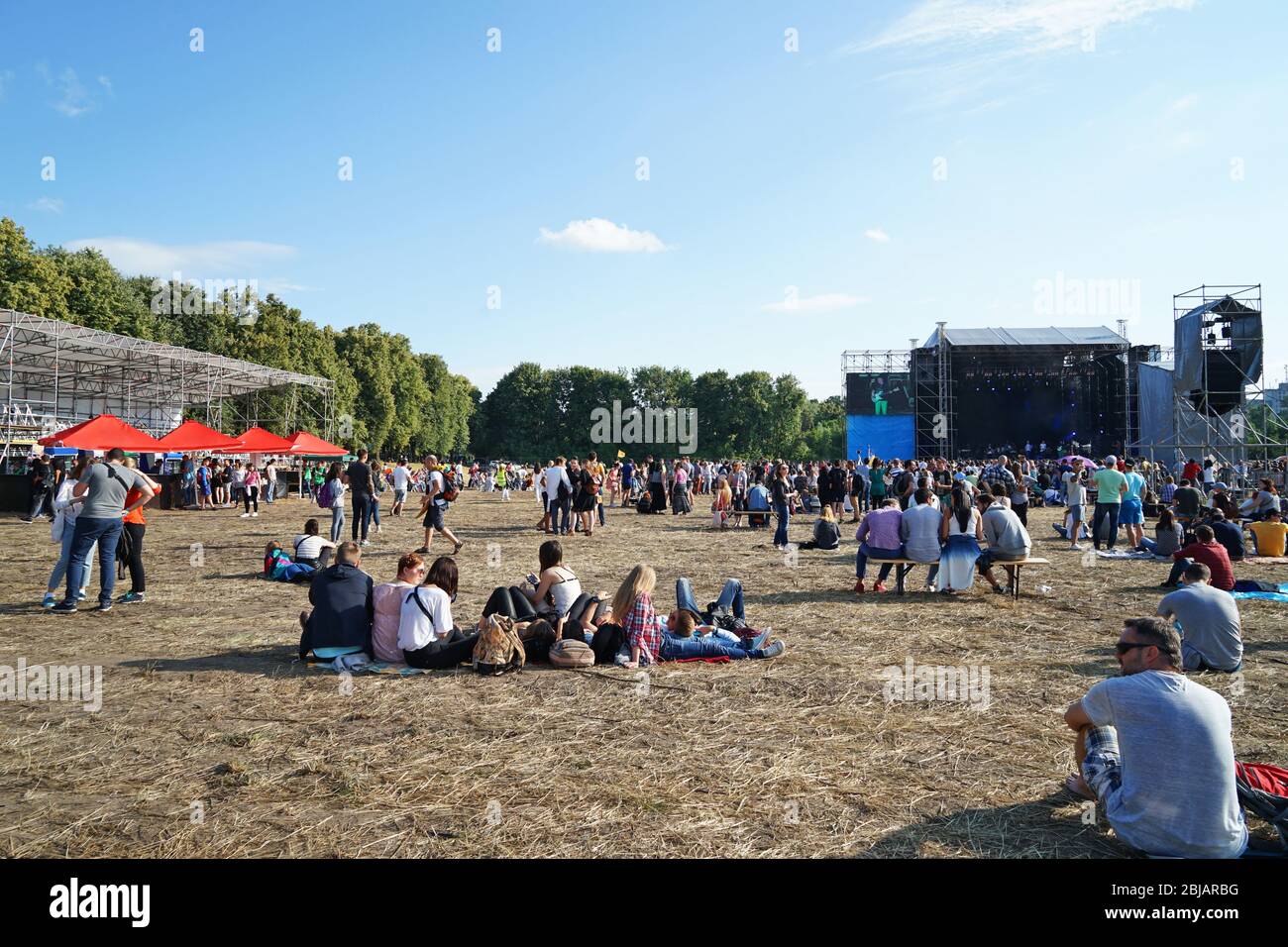 People at open air concert on sunny day Stock Photo - Alamy