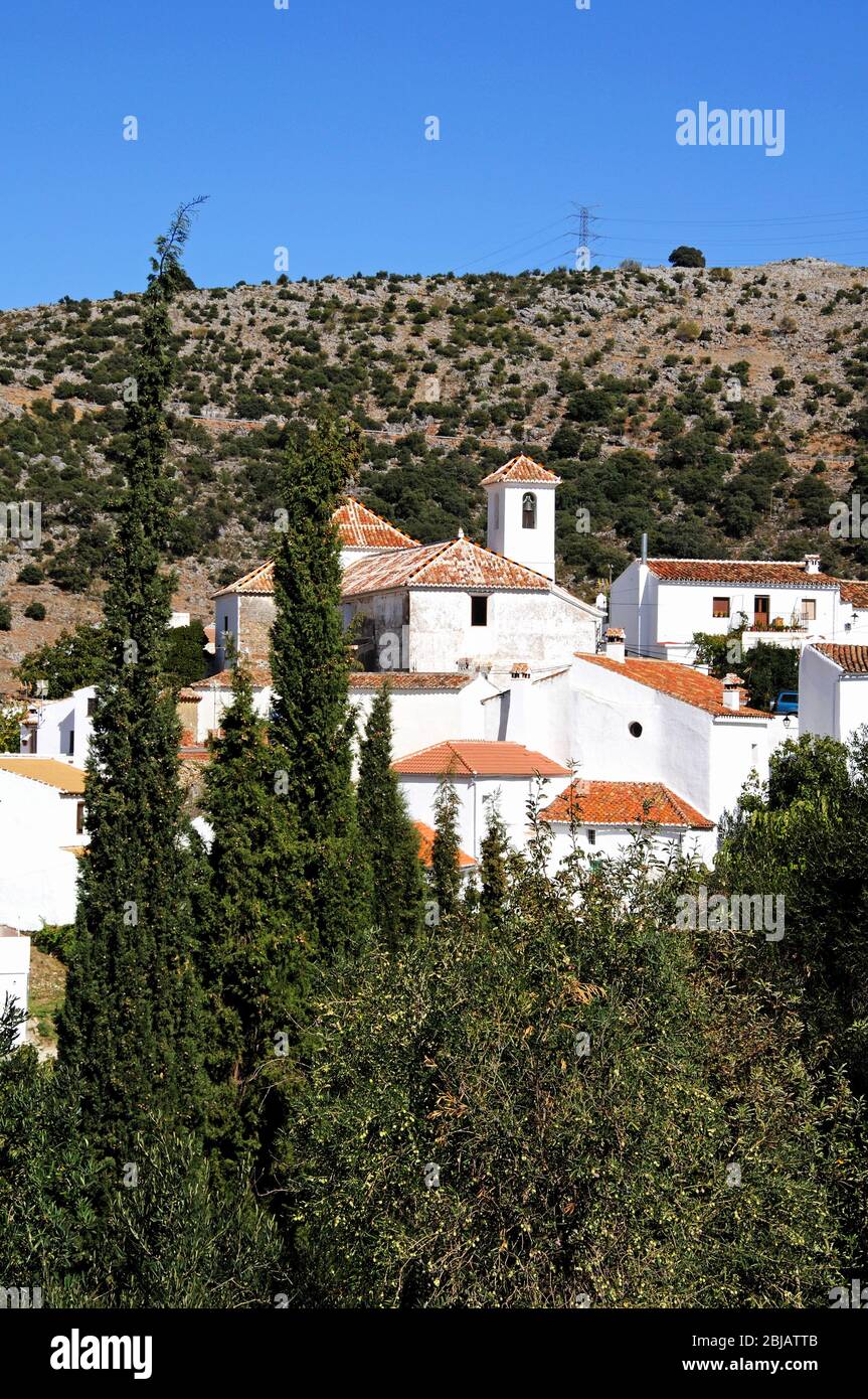 Church and townhouses in the centre of the village, Parauta, Serrania ...