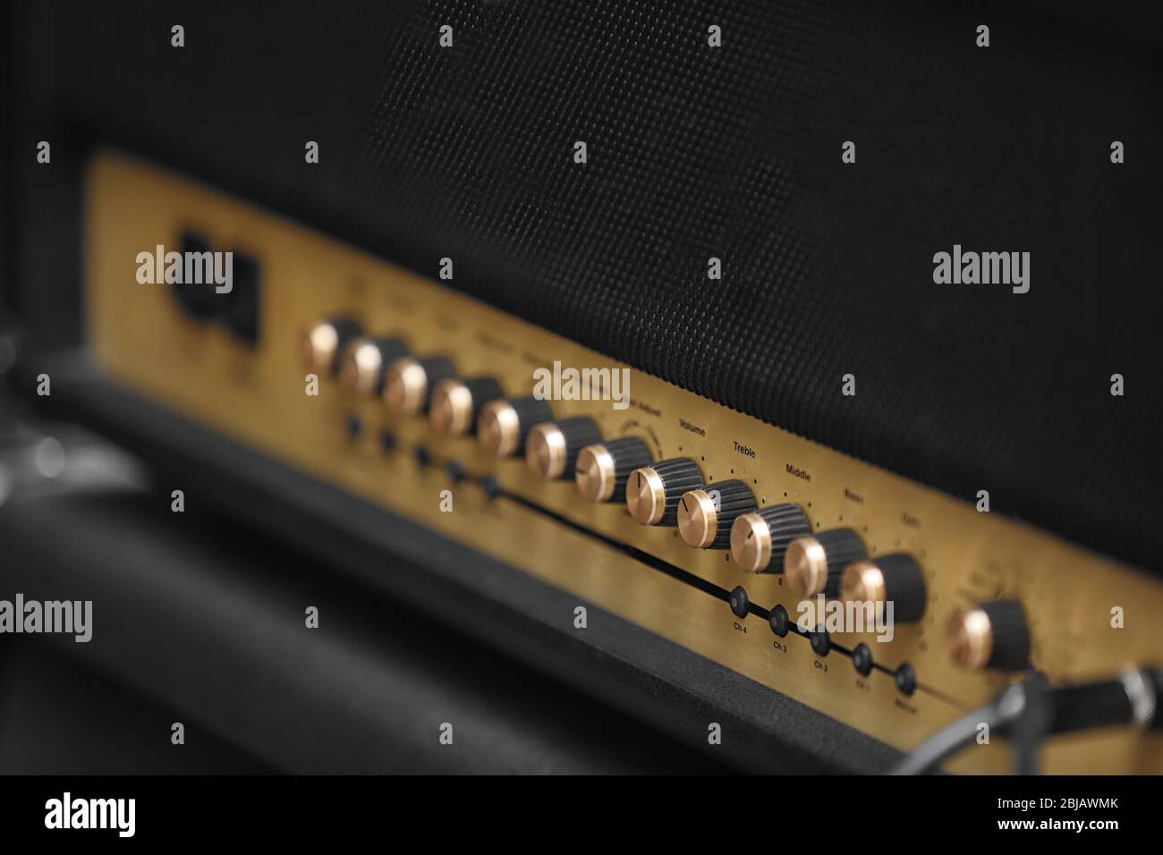 Guitar amplifier head hi-res stock photography and images - Alamy