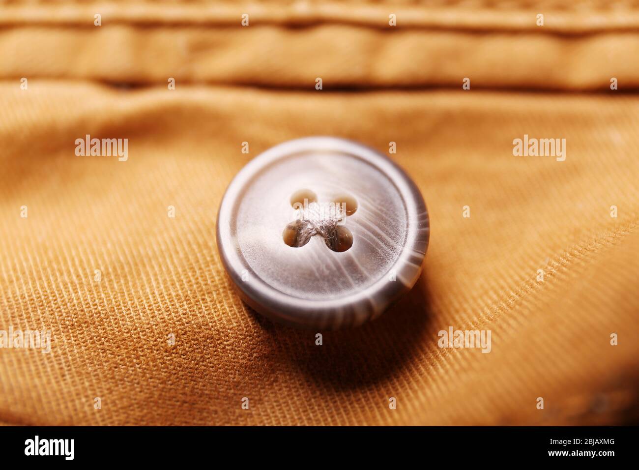 Garment button hole sewing hi-res stock photography and images - Alamy