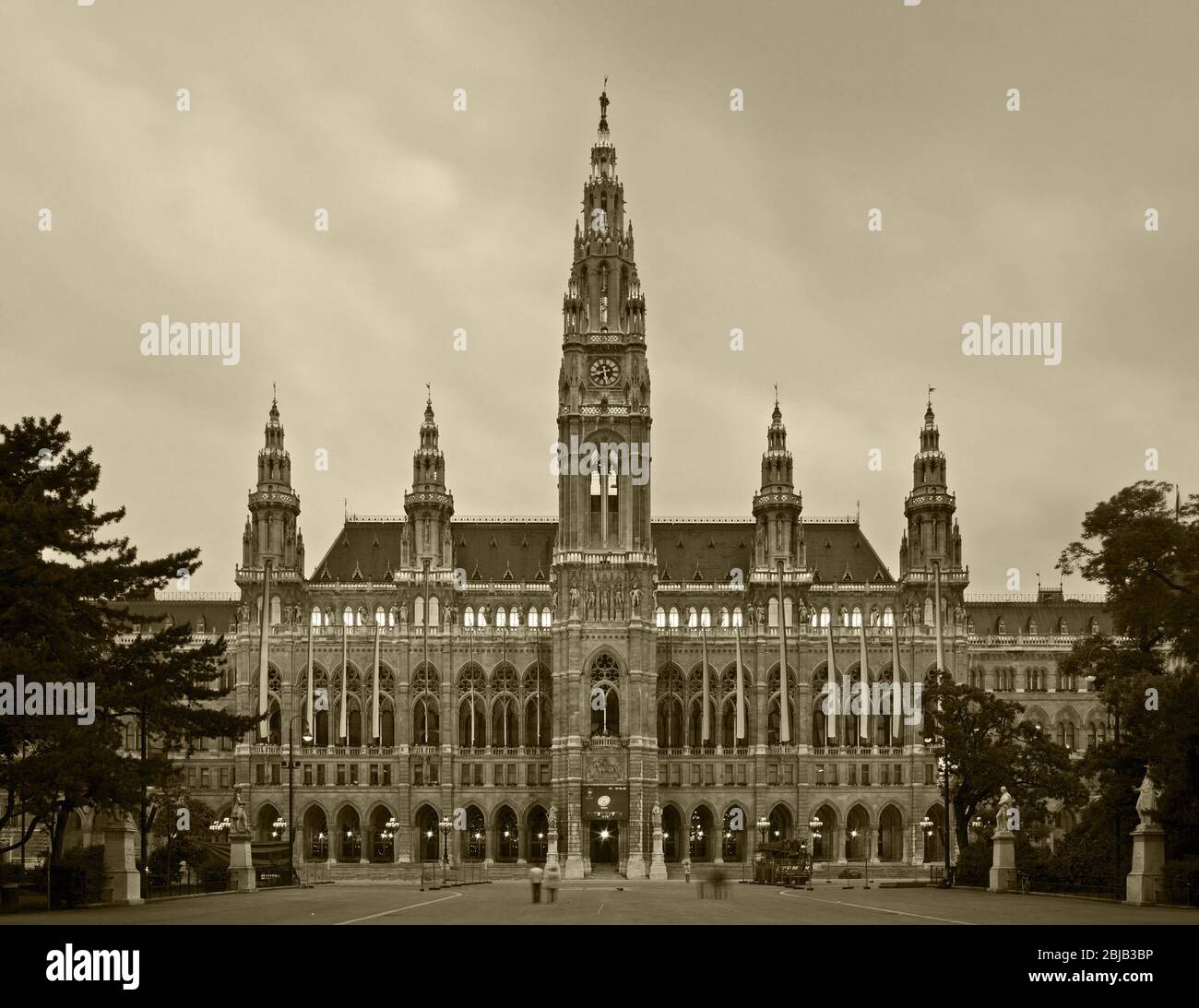 Town Hall (Rathaus) in Vienna. Austria Stock Photo - Alamy