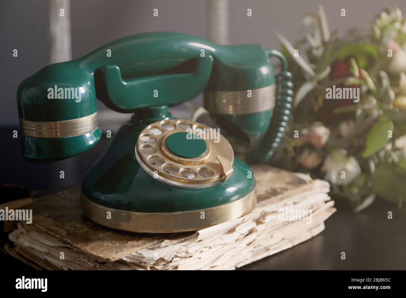 Telephone directory hi-res stock photography and images - Alamy