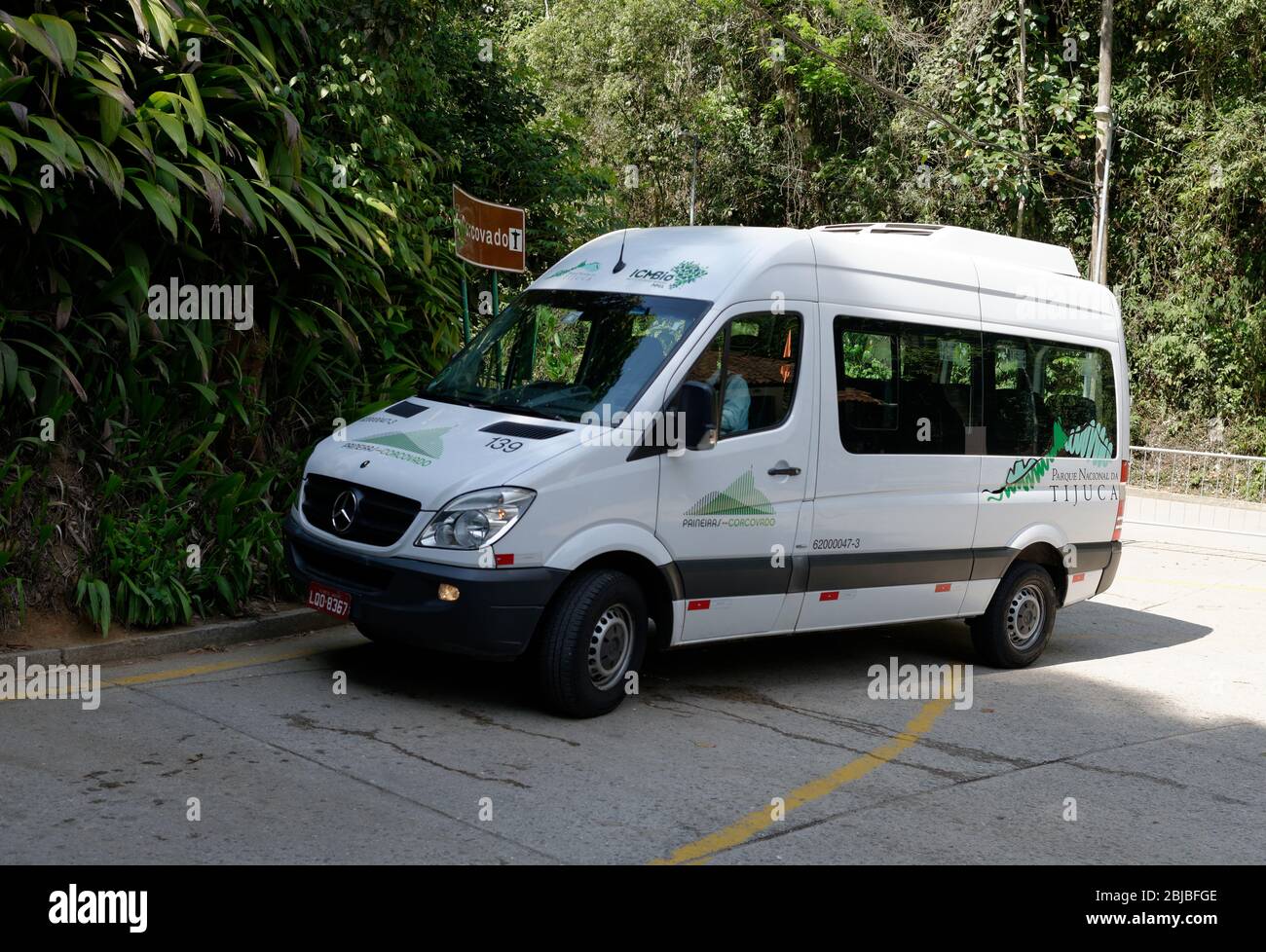 Tourist bus used ot transport people to Christ THE Redeemer statue from ...