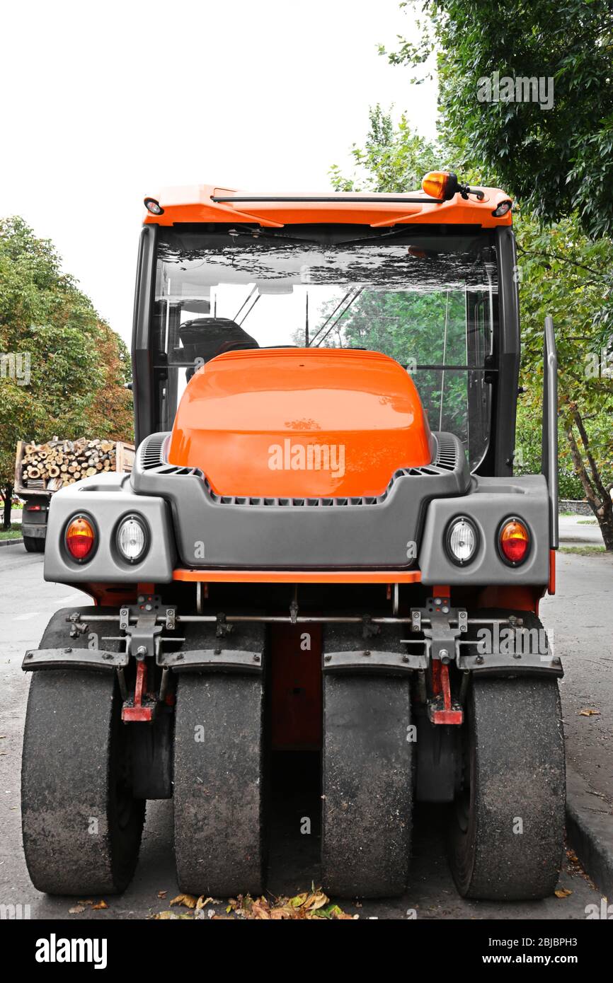 Big machinery hi-res stock photography and images - Alamy