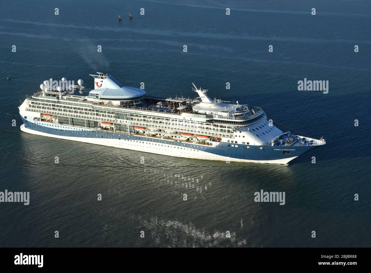 CRUISE SHIP TUI MARELLA DISCOVERY AERIAL VIEW Stock Photo - Alamy