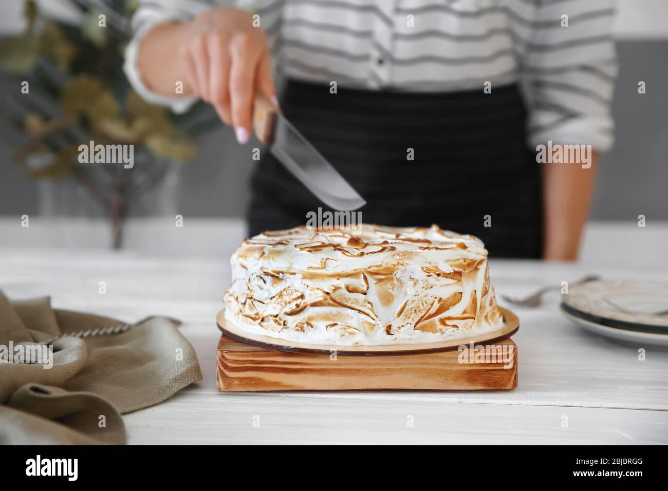 Closeup cutting happy birthday cake hi-res stock photography and images ...